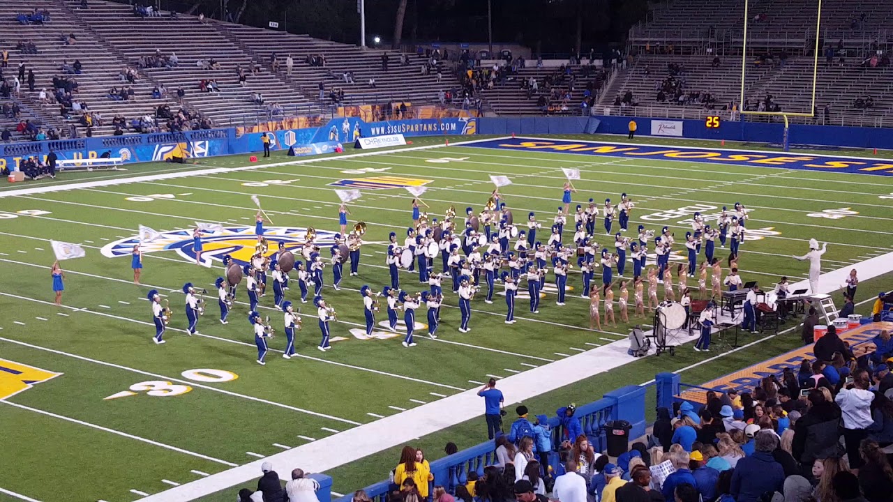 SJSU Marching Band - Aug 30 halftime (1) - YouTube