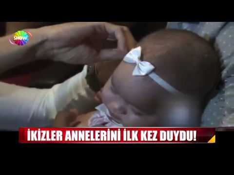İkizler annelerini ilk kez duydu