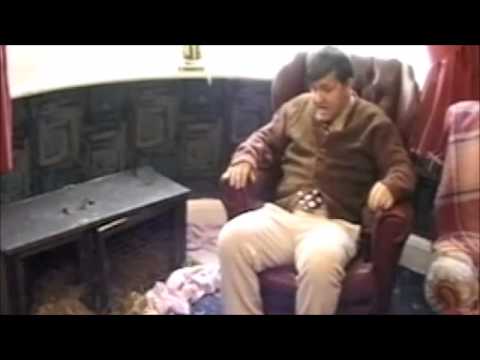 Derek,The Original Ricky Gervais sketch - YouTube