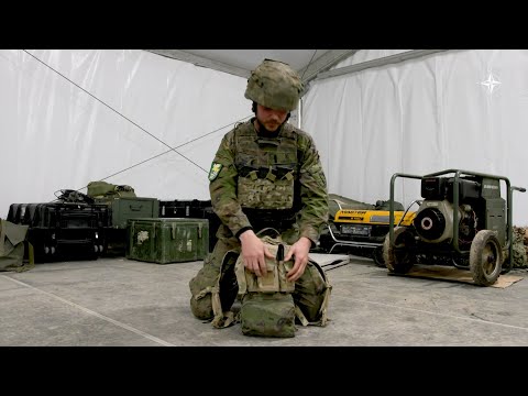 ¿Qué lleva en la mochila un soldado de infantería español?