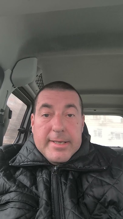 В трамвай се качва майка с количка и бебе вицове Funny смях Humor
