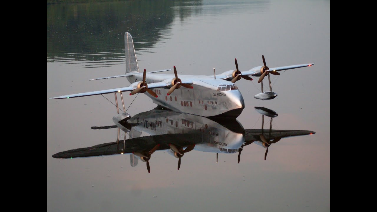 Short S23 'C-Class' Empire flyingboat , summer evening - YouTube