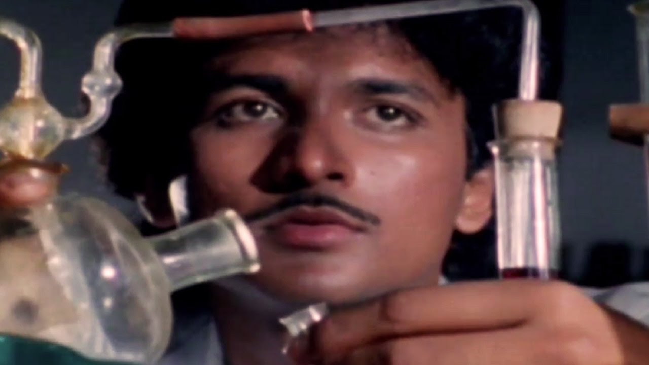 Ajinkya Dev, Kashasathi Premasathi - Marathi Horror Scene 3/19 - YouTube