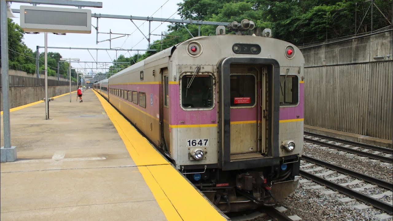MBTA Geometry Extra arrives and departs Forest hills station 6/22/2024 ...