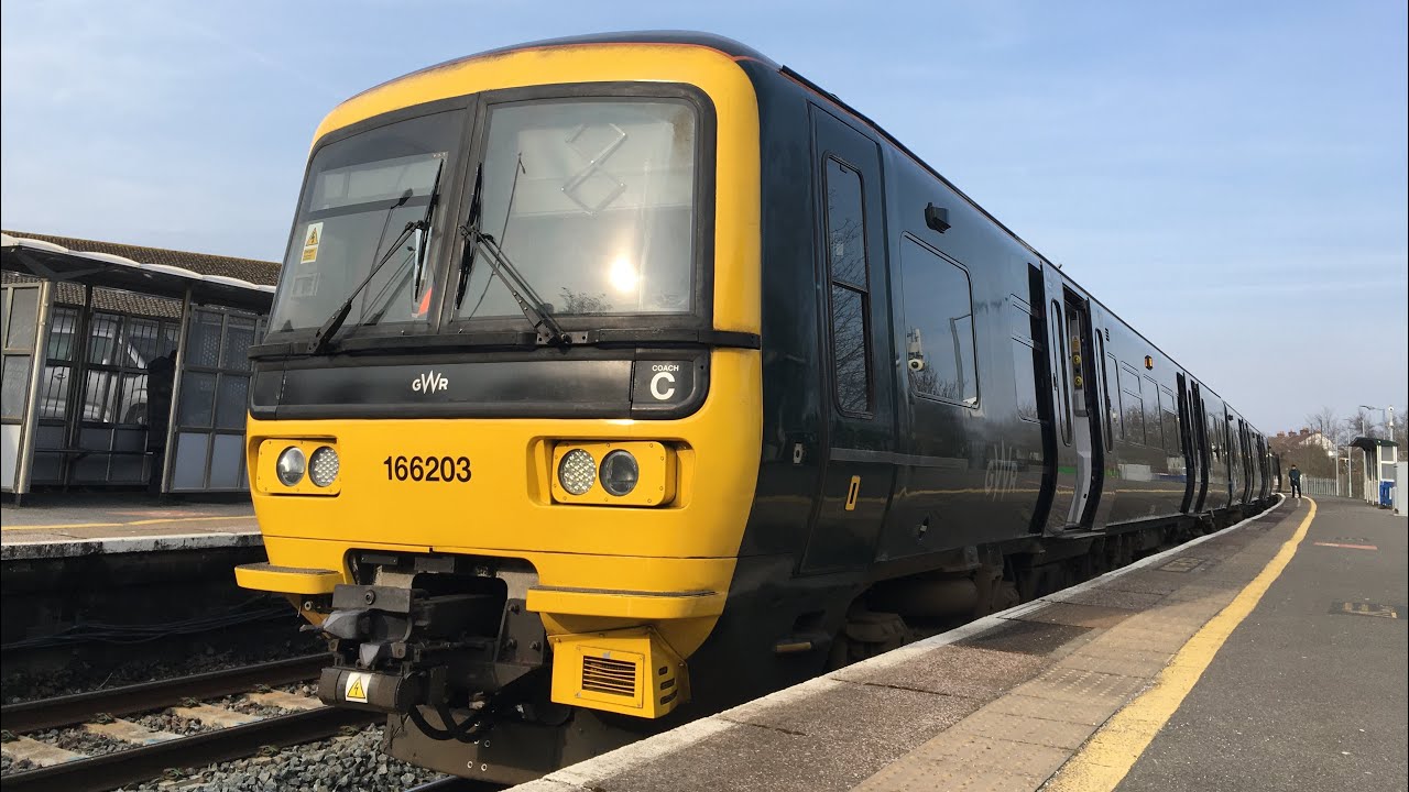 Class 166203 Departing Lawrence Hill Station - YouTube