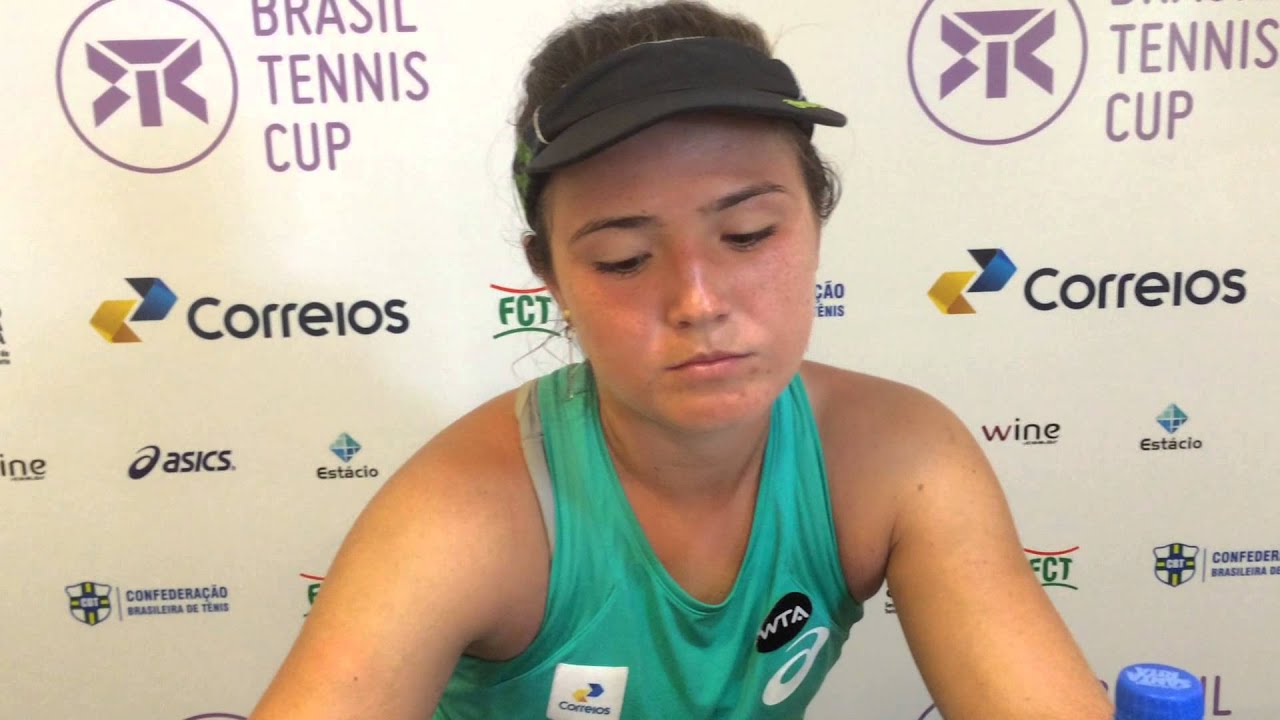 Gabriela Cé foi superada nas quartas de final no Brasil Tennis Cup ...