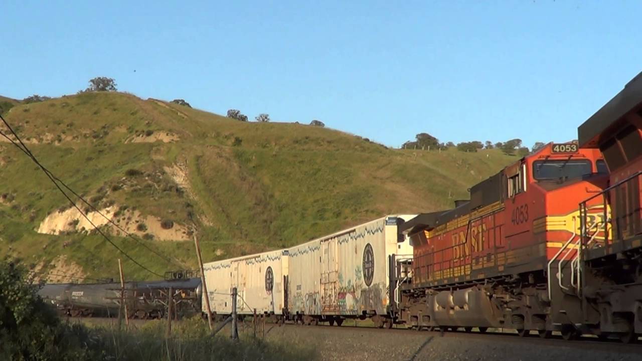 Trains on Tehachapi Pass 4-2-16 Part 3 - YouTube
