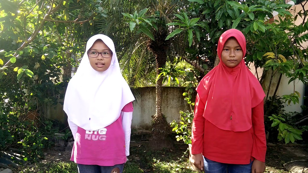 Garage Class Harriz English Club - YouTube