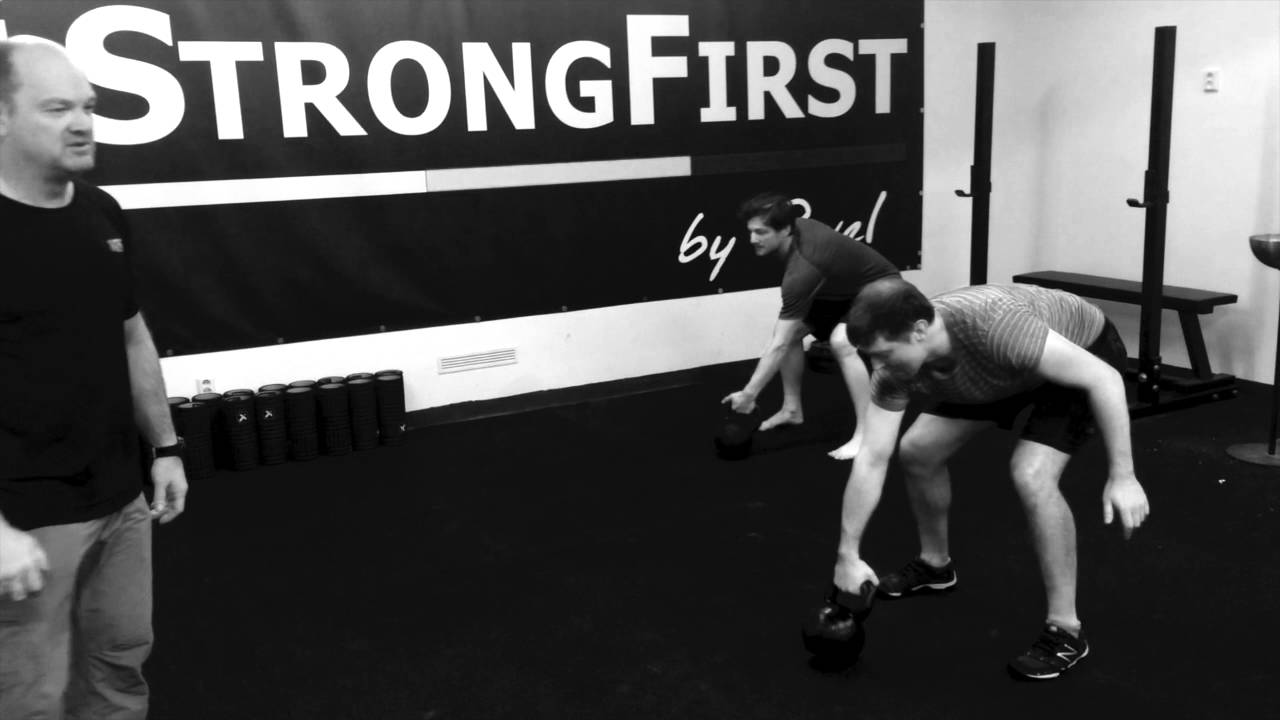 Jon Engum, StrongFirst Master SFG: "Poslední série - nejlepší série!" - YouTube