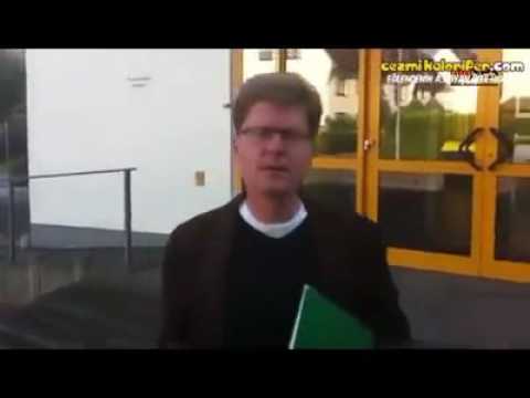 Türkçe konuşan sempatik alman öğretmen  (küfür icerir+18)