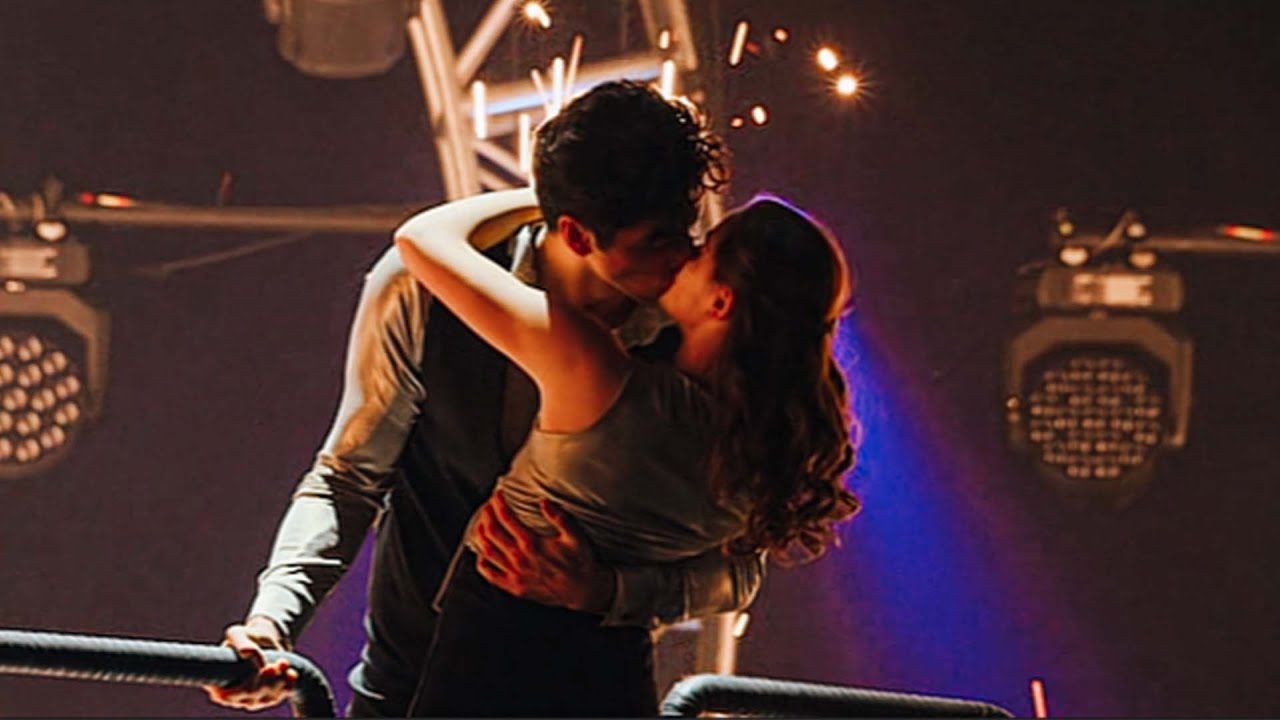 | Marco Peña & Elle Evans | Глупая попытка от себя бежать - YouTube