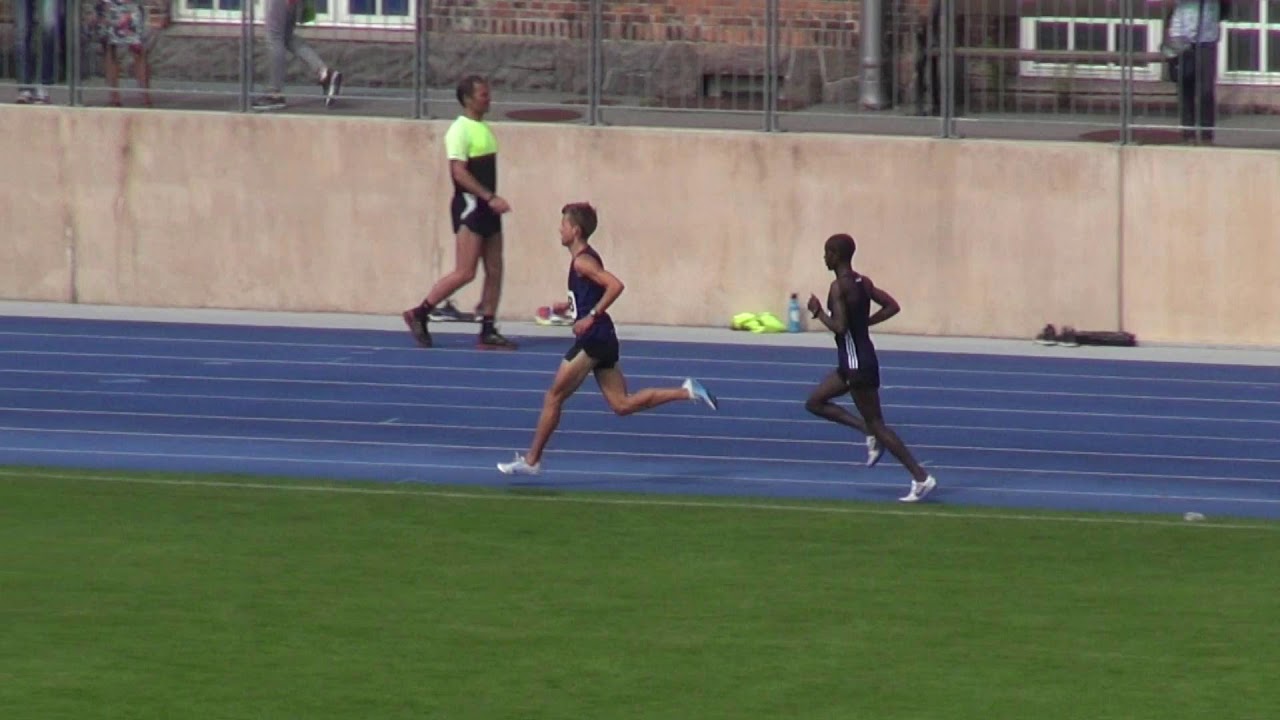 2019 - TRACKS 11 - 3000 m A-heat - YouTube