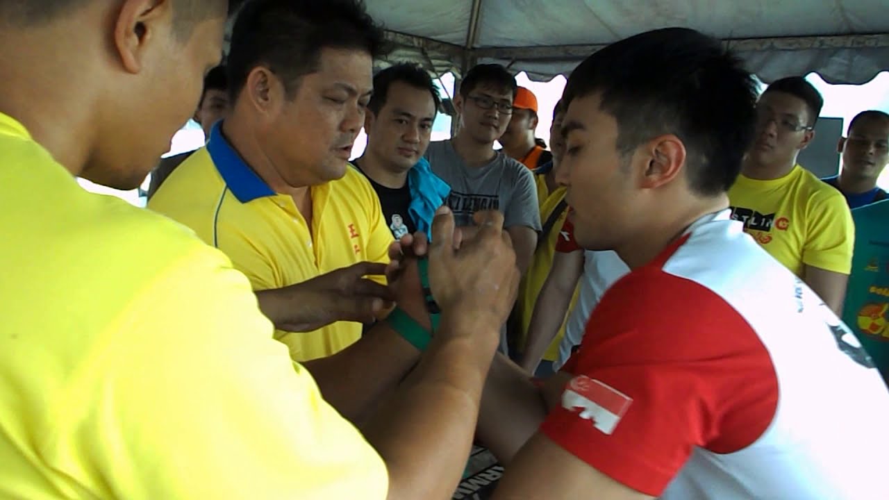 Gusti lengan, Game of Arm Semenyih Kajang, Ah Thiam (Malaysia) vs Valen ...