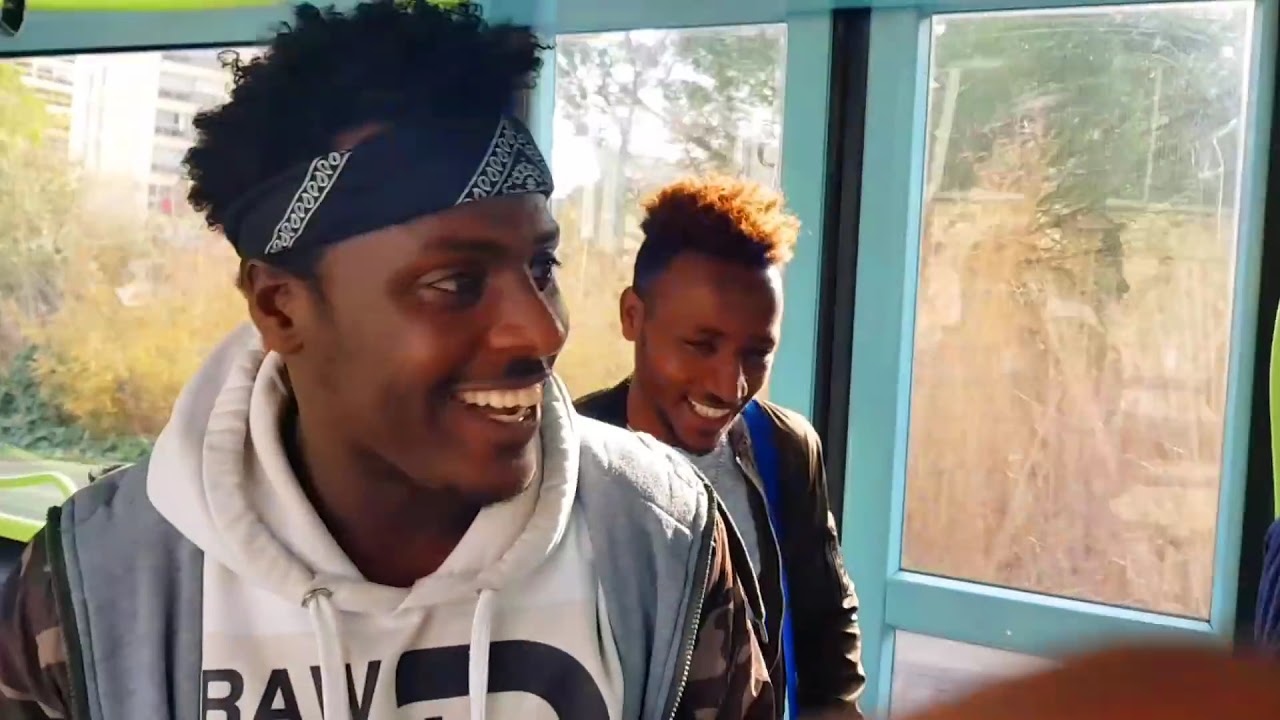 New Oromo dance in tram 2018 by shukuri jamal music - YouTube