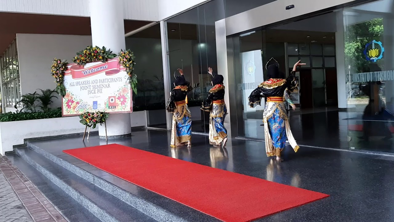 Tari Menyambut Tamu, Gedung Rektorat ITS (Institut Teknologi Sepuluh ...