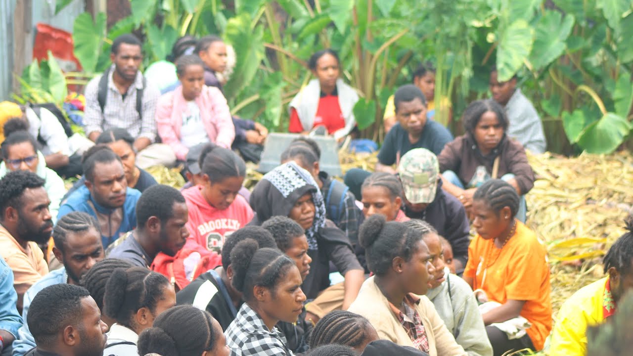 Acara ucapkan syukur pelantikan BEM STIMIK agamua Wamena, di (HMKJ ...