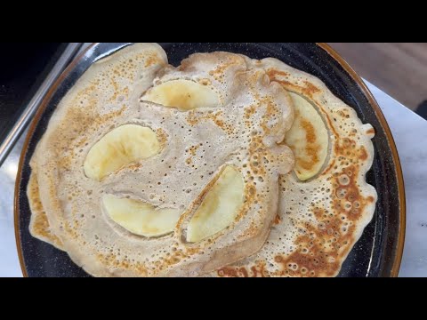 How to make Dutch crepes (Pannekoek) - YouTube