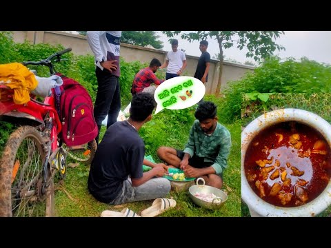 Feast With Friends At Jungle 🍗🍗🐓🐓🐓🌳🌳🌳