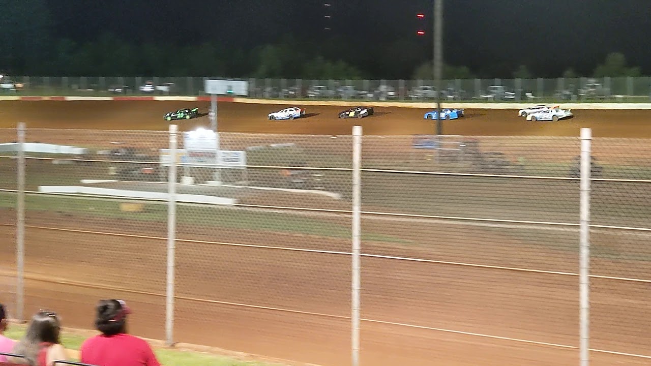 Street Stock Feature Deep South Speedway - 6.11.20 - YouTube