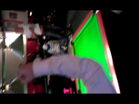 Carl 'houdini' Morris pool trick shot! - YouTube
