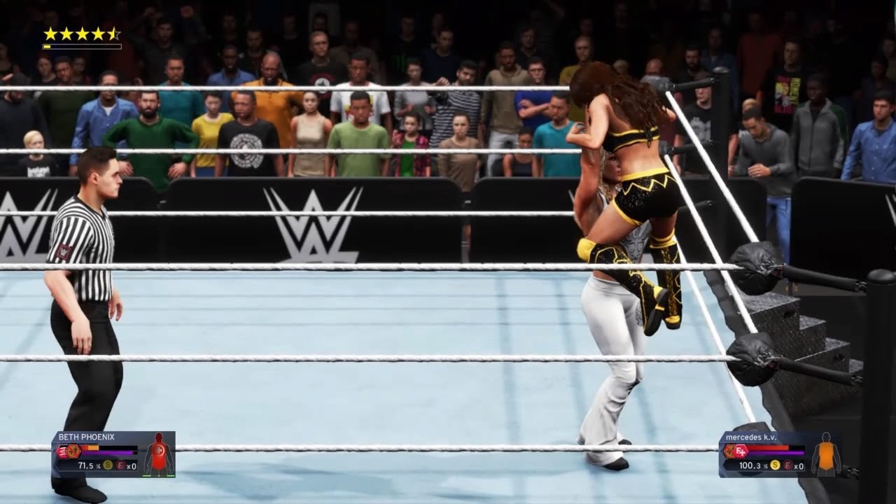 Beth Phoenix vs Mercedes KV - YouTube