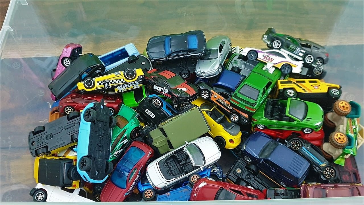 Box Full of Toys car Hot Wheels and more cars - YouTube