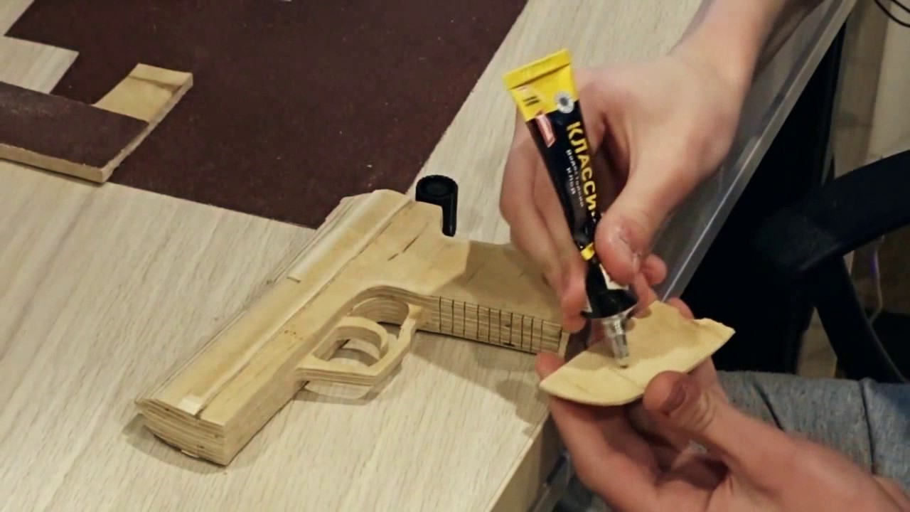 How to make wooden gun - YouTube