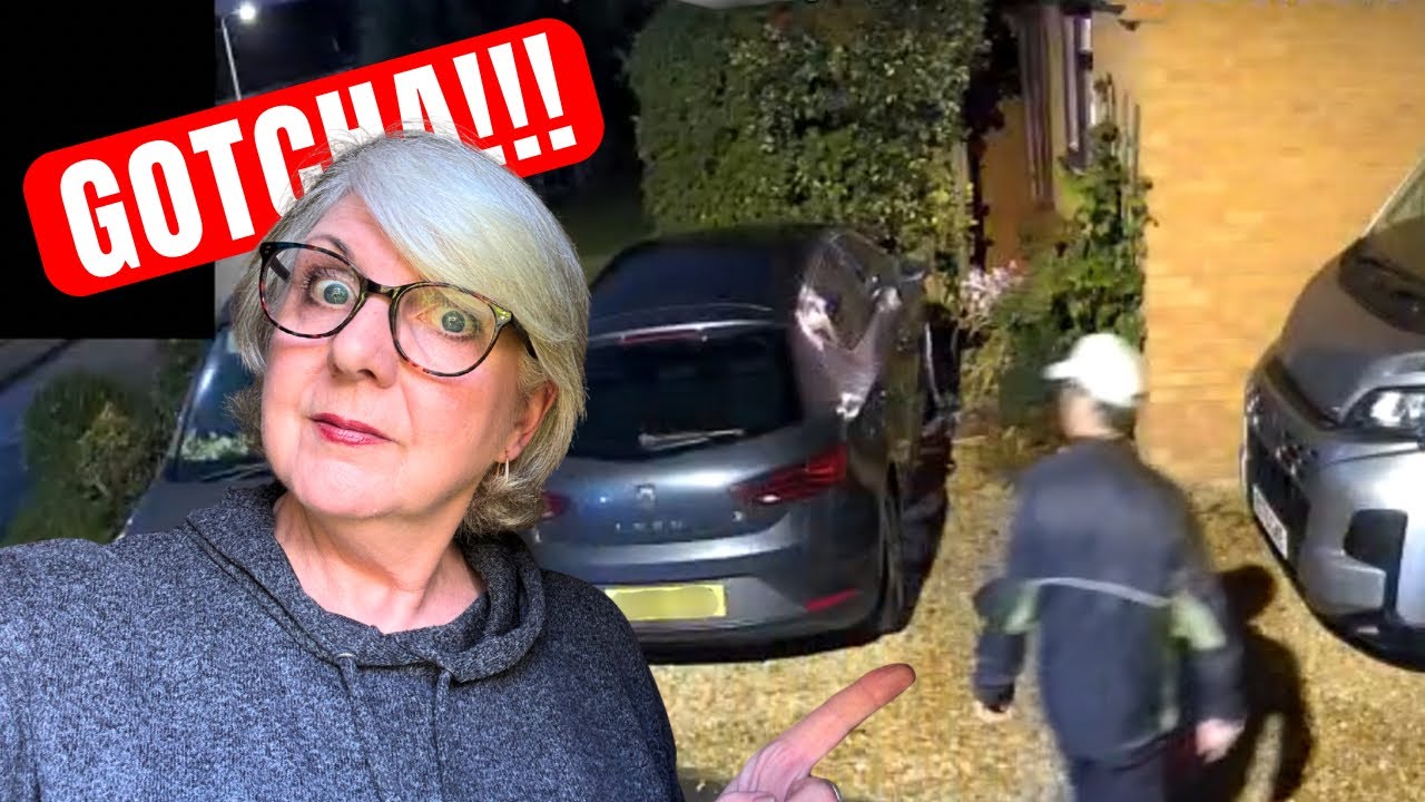 Who's That Dodgy Bloke Eyeing Up Dottie? - YouTube