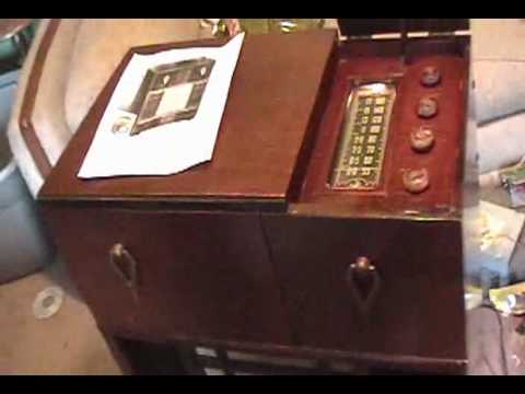 1948 Viking console radio AM/SW radio havana cuba id - YouTube