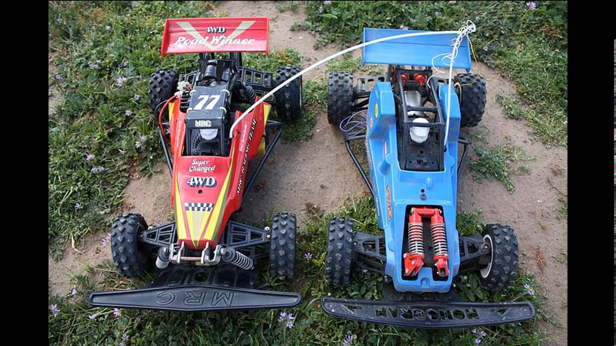 MRC Road Winner vs Monogram Tornado - YouTube