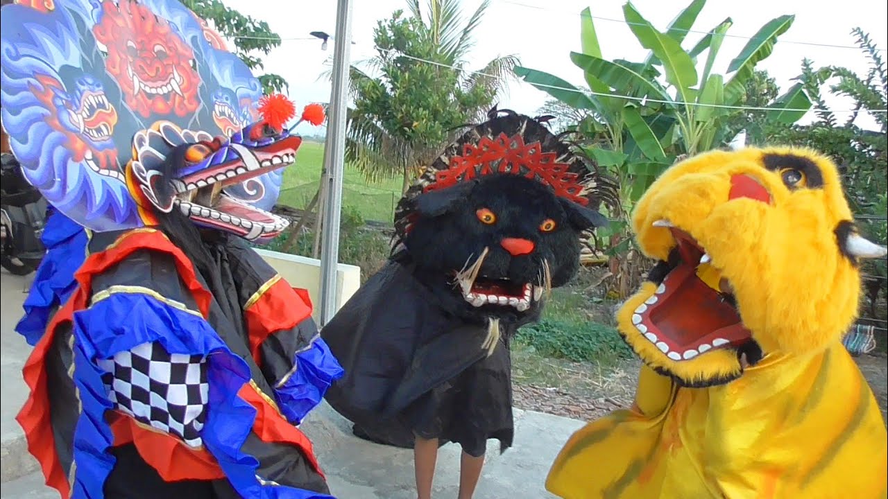 Barongan Devil Baru | main bareng barongan mata satu, dan jenggot - YouTube