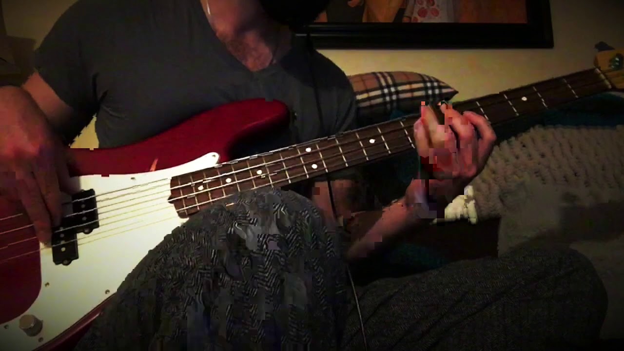 2Pac ft. Outlawz - Hit 'Em Up (Clean) (Bass Cover) - YouTube