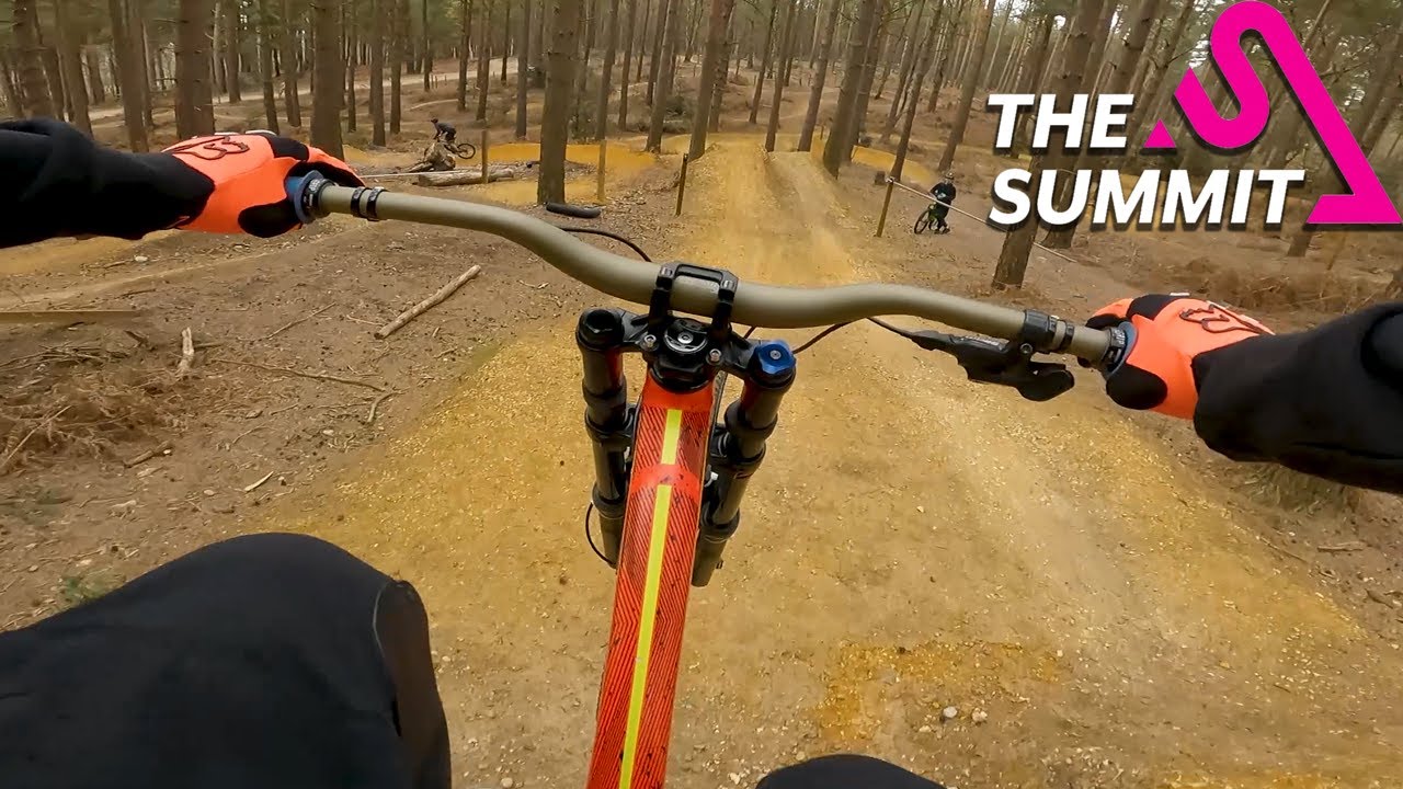 RIDING A DOWNHILL BIKE FOR FIRST TIME! (Swinley Summit) - YouTube