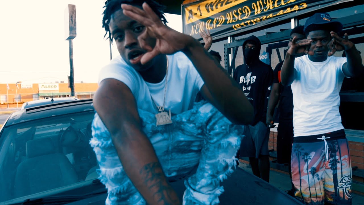 4 Bighead - pmg God: Song Lyrics, Music Videos & Concerts