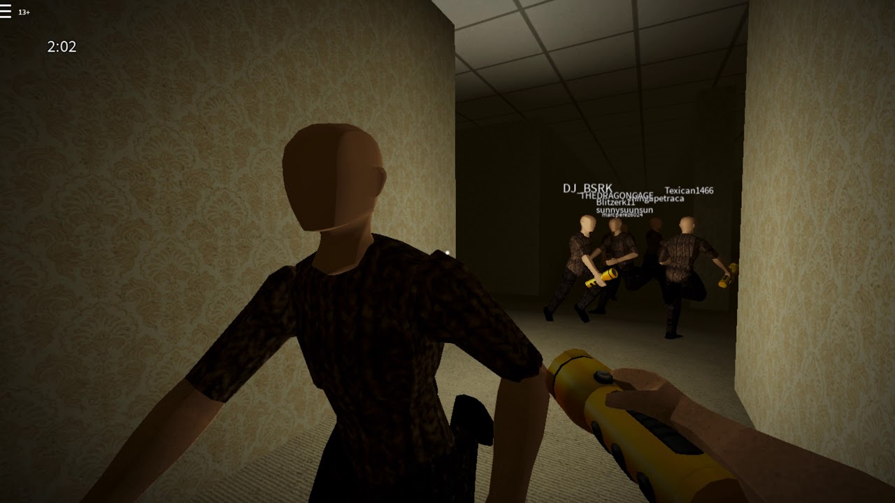 The Back Rooms (Roblox Horror Game) - YouTube