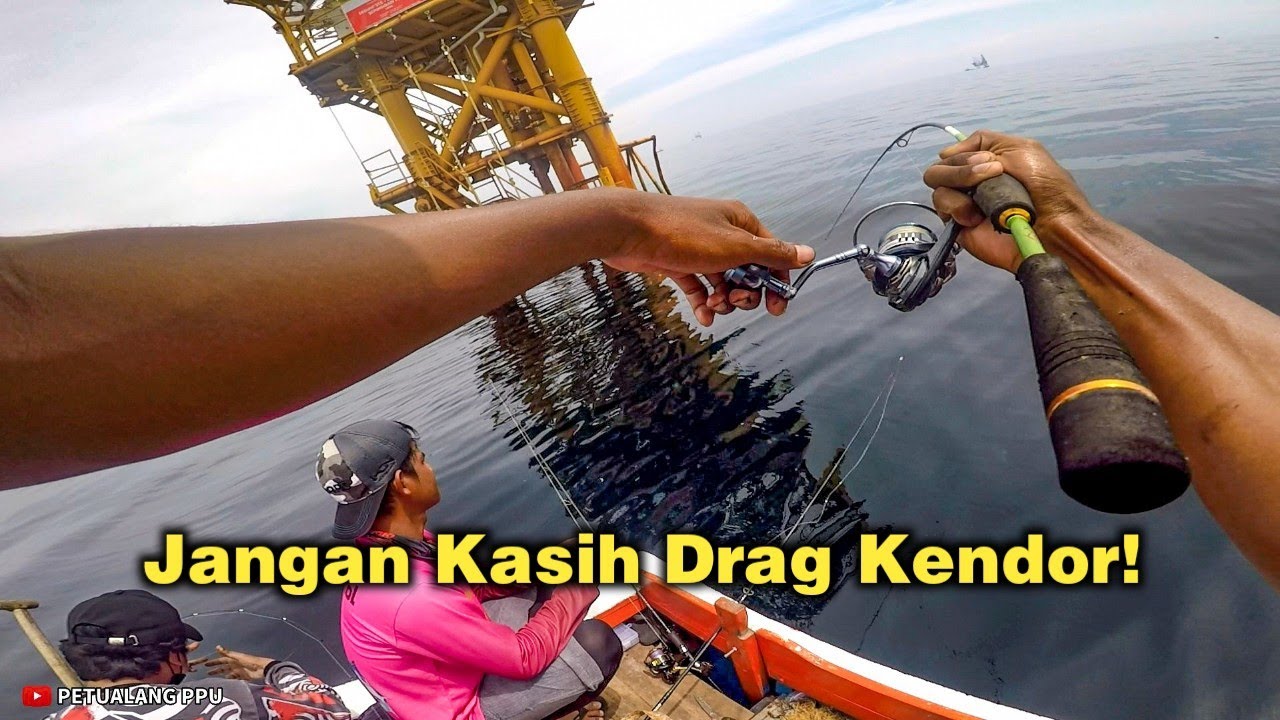 Mancing di Platform Rig Sepinggan, Ikan Disini Ukuranya Jumbo! - YouTube