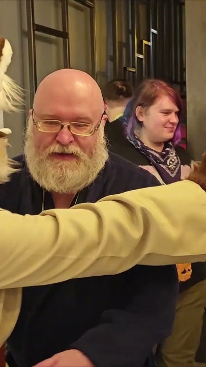 ФУРРИ ДЕДУШКА #фурри #фурсьют #реакция #скайфур - YouTube