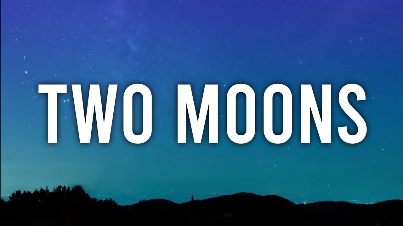 BoyWithUke - Two Moons (Lyrics) - YouTube