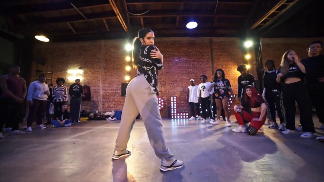 Mia Mugavero (MiaMugs) || 2017 vs 2020 - YouTube