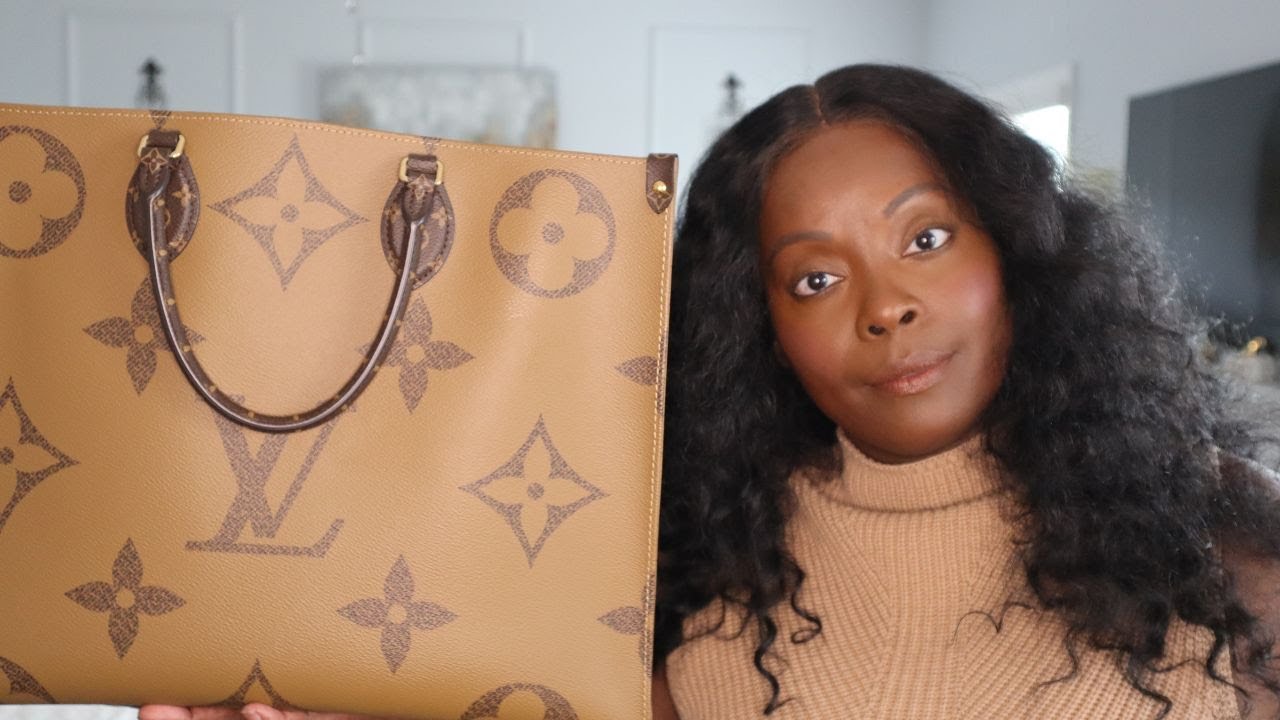 Louis Vuitton On the Go GM | Review | What's in My Bag? - YouTube