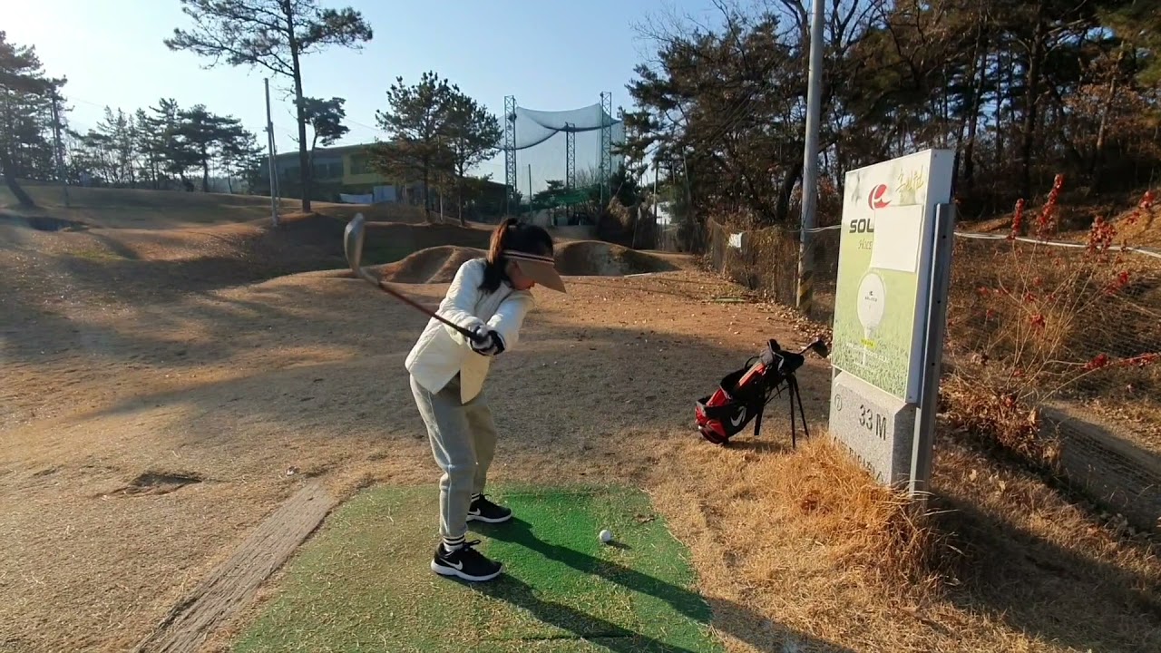 ELENA BAE 스윙 연습(21년 크리스마스) - YouTube