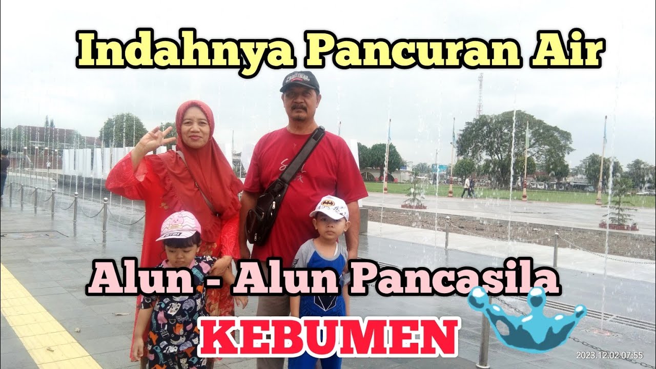 MELIHAT PANCURAN DI ALUN ALUN PANCASILA KEBUMEN SEMARAK - YouTube
