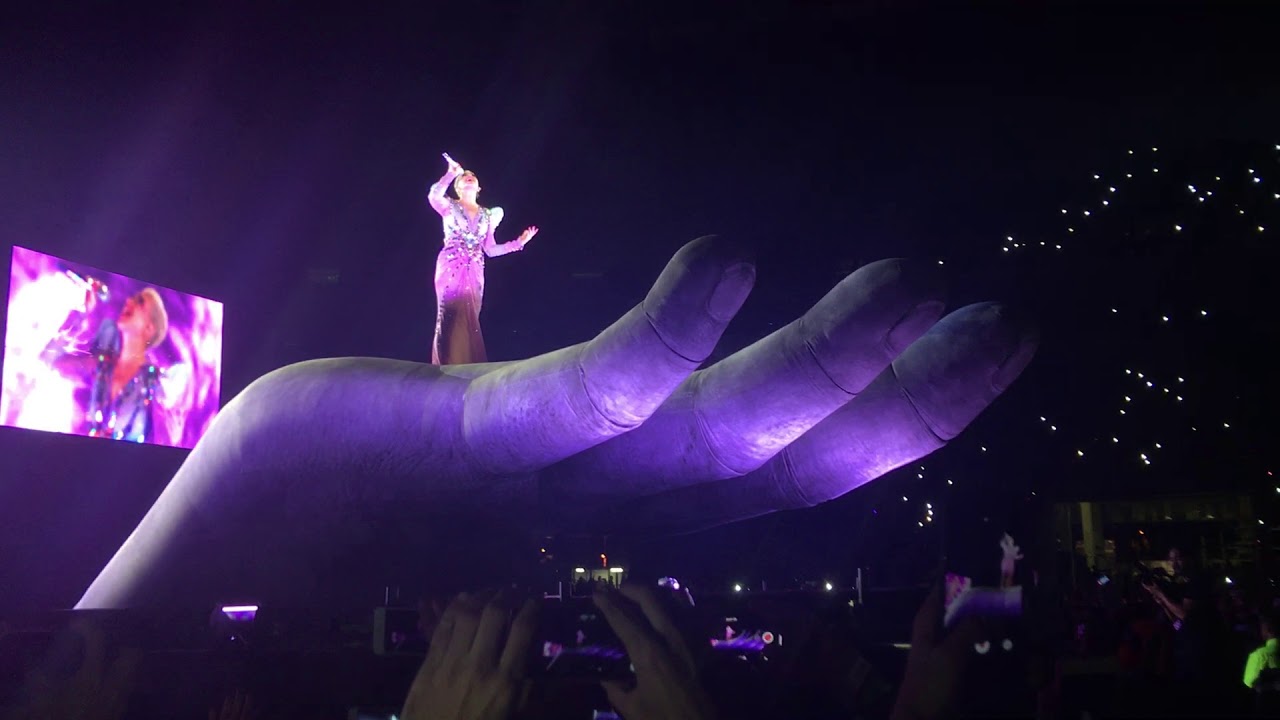 Katy Perry - Firework - Witness The Tour São Paulo - 17/03/18 - YouTube