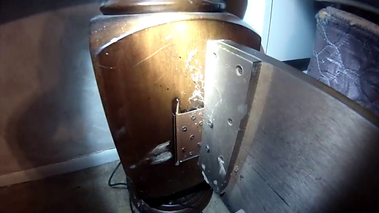 invisible bugs biting me - YouTube