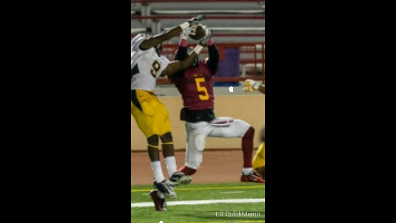 Terrell Crawford #5 Highlights Sac City Football - YouTube