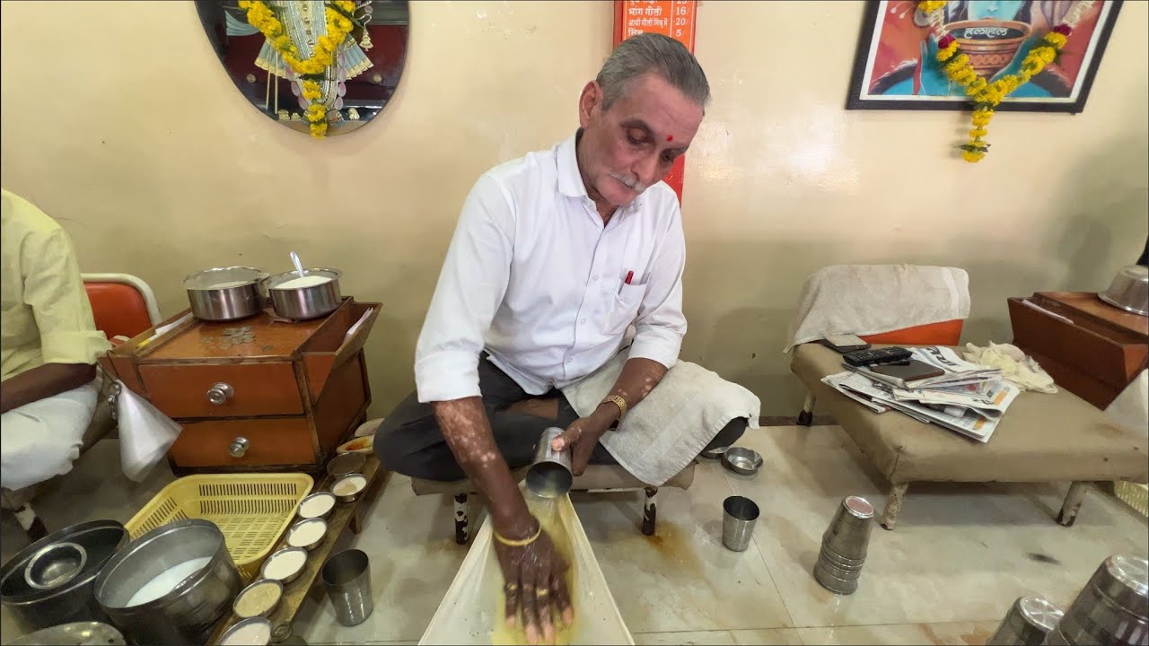 Legendary Old Man Selling Authentic Bhang for 50 Years | Indian Street ...