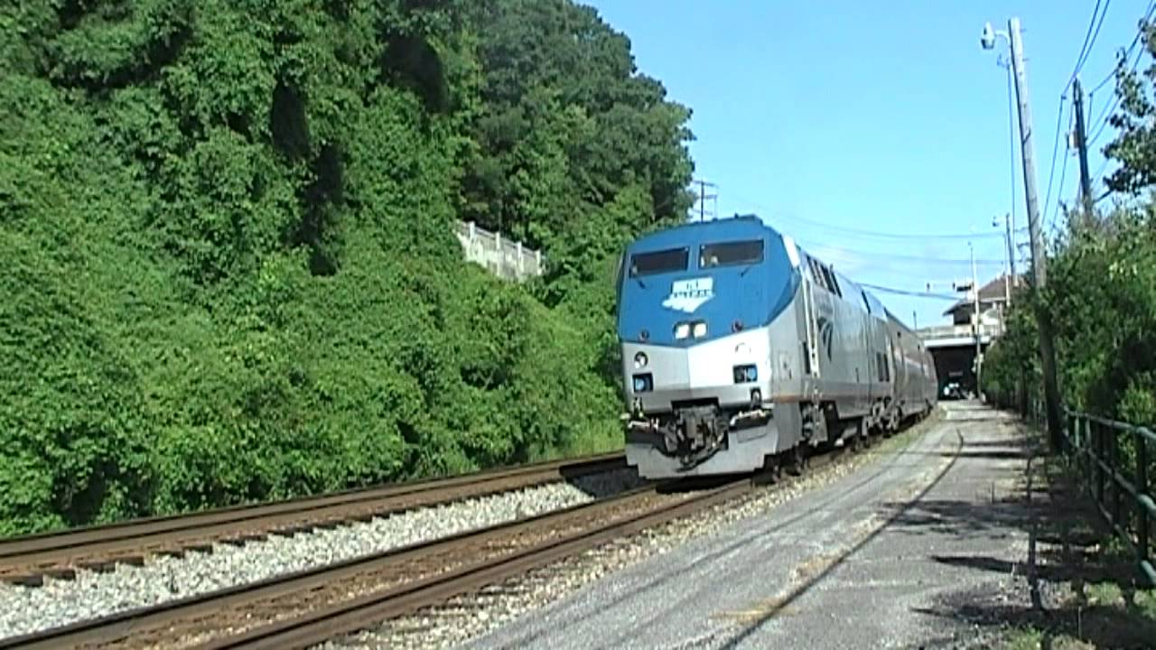 Amtrak Arriving and Departing Charleston, WV - YouTube