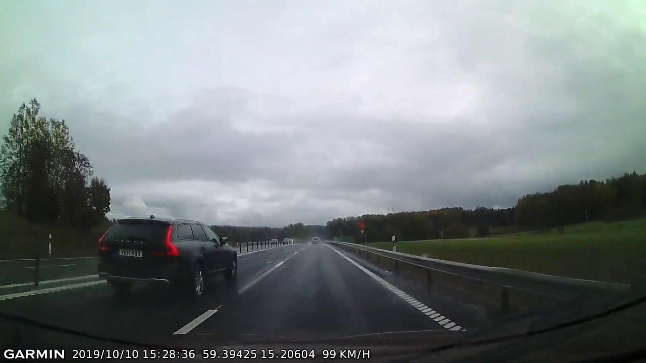 Unmarked V90 Cross Country police car (Sweden) - YouTube
