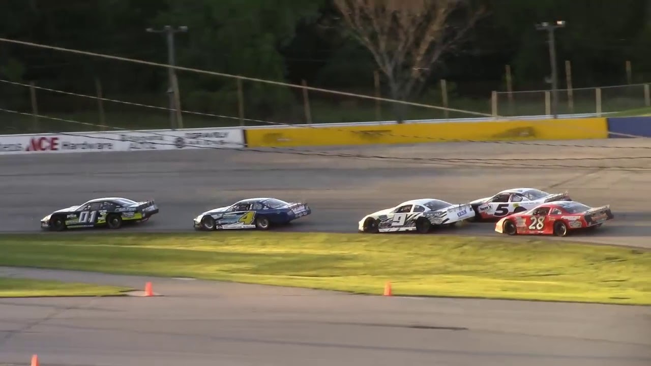 6-13-18 FRRC Late Model Dash - YouTube