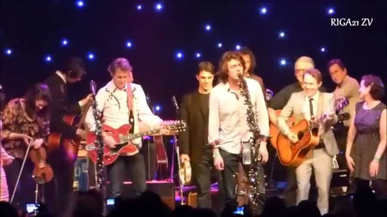 Blue Rodeo & Friends @ The Danforth Music Hall on Dec 21, 2014 - YouTube